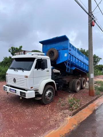 CAMINHÃO CACAMBA VW 35300 - Minnera - Equipamentos