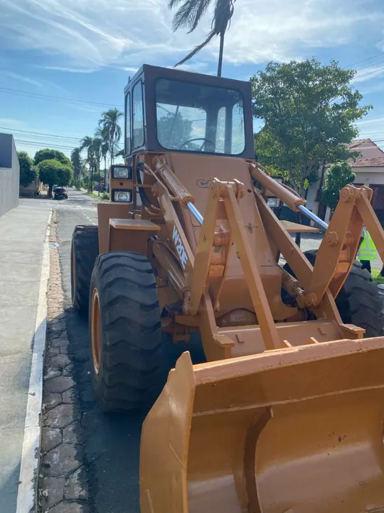 Pa Carregadeira Case W20B Turbo Revisada - Minnera - Equipamentos