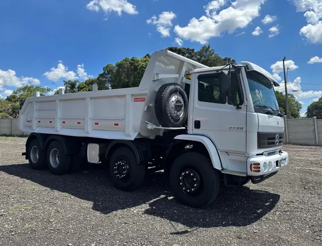 Caminhão Caçamba - Minnera - Equipamentos