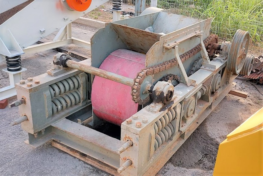 Britador de rolo 7050. - Minnera - Equipamentos