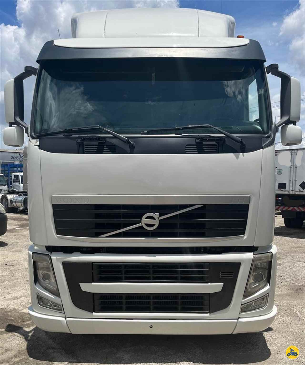 CAMINHÃO VOLVO FH 440 2009/2010 - Minnera - Equipamentos